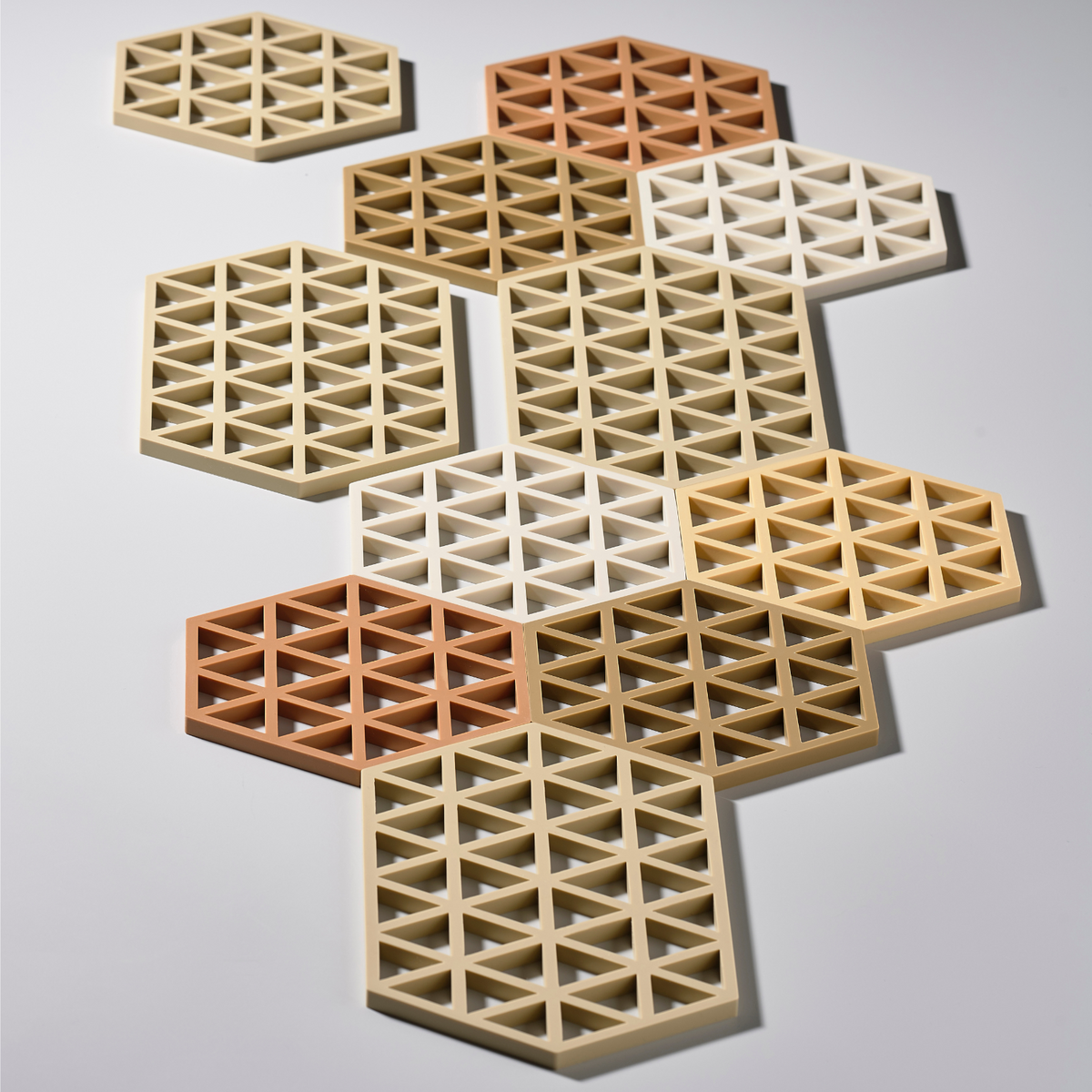Trivet Triangles – Nordic Living by Biehl